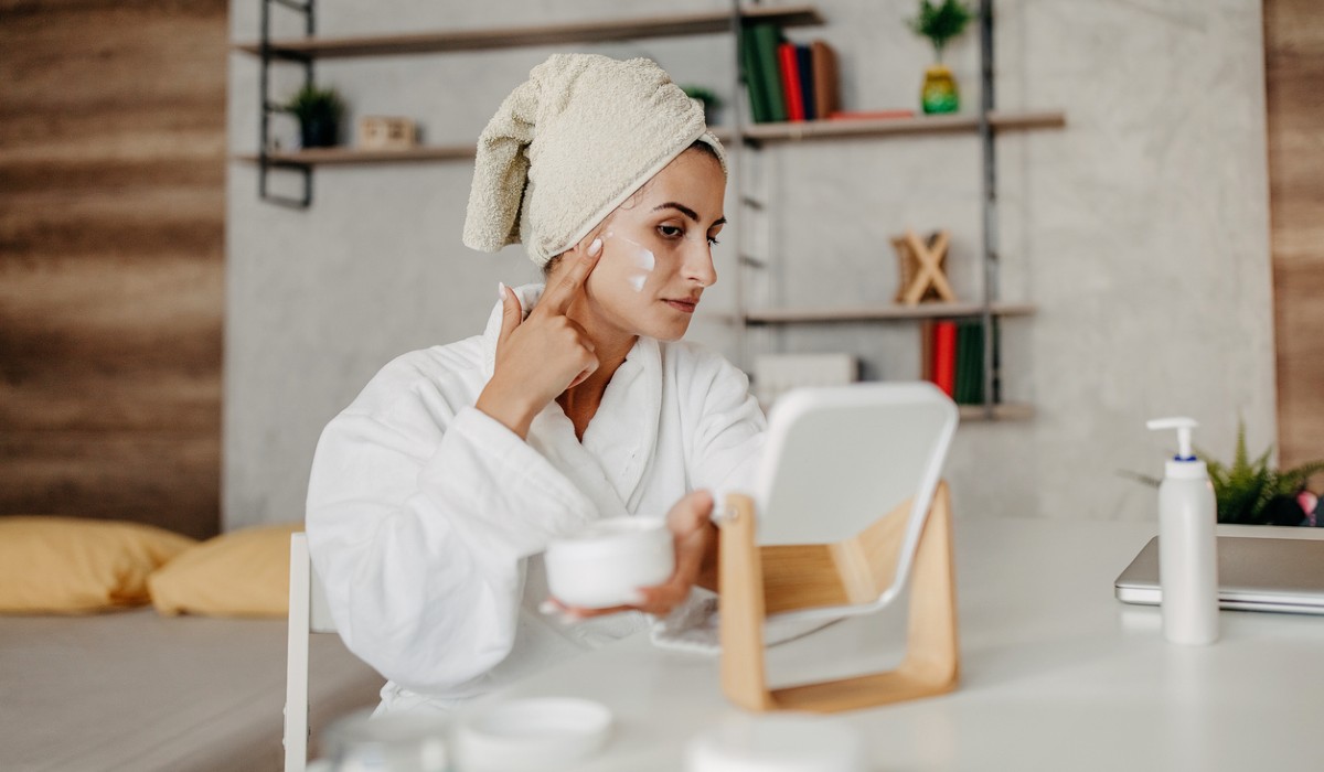 Skincare Routine Order 101: A Step-by-Step Guide | Buyers Report